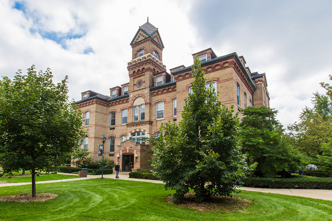 Excellence in Teaching Symposium | Elmhurst University