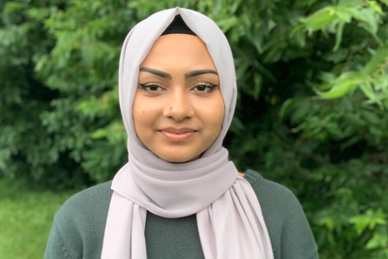 Elmhurst Alumna Wins Fellowship Award for Law School